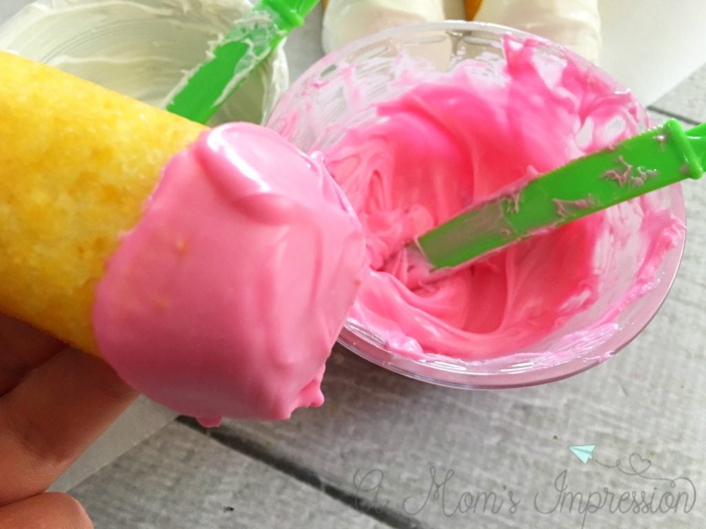 Fun Back to School Desserts for the Kids - Pencil Twinkies